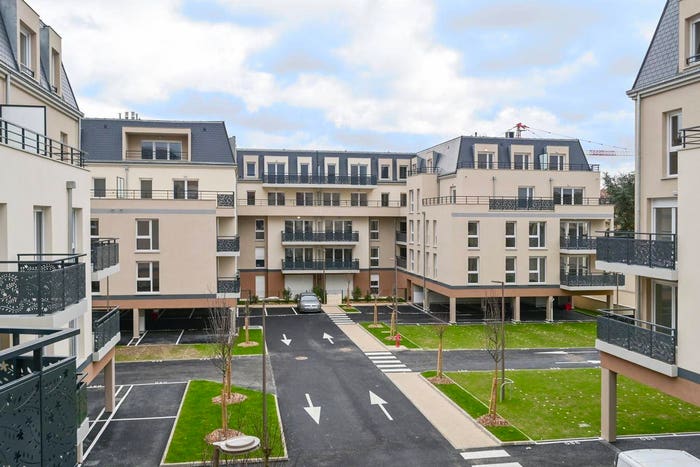 Petit Dammarie-Croix Saint Jacques, Dammarie-les-Lys : Appartement 3 pièces à louer