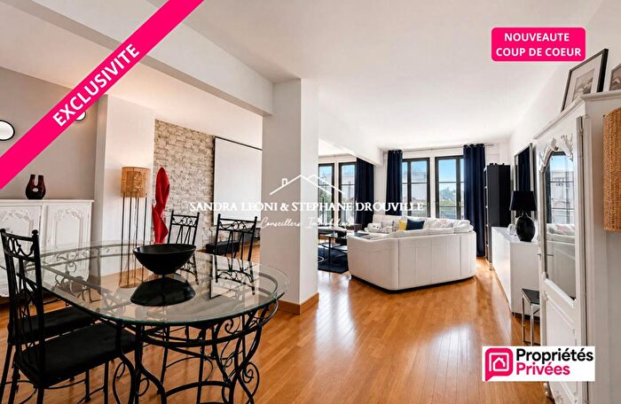 Appartement 6 pièces à Épernon, à vendre