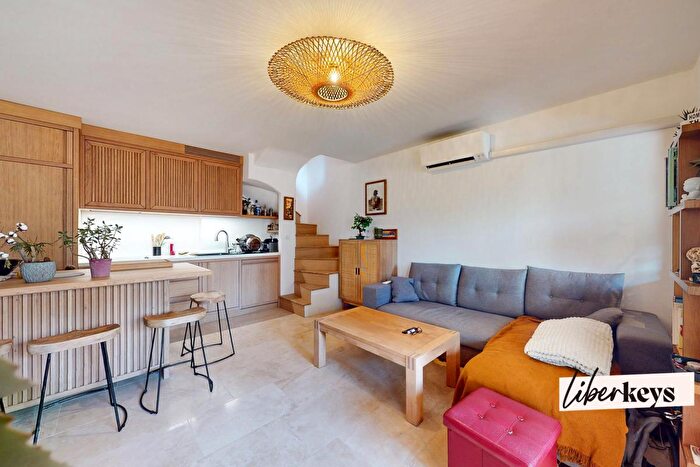 Maison à vendre - Sainte-Maxime - 2 pièces - 1 chambre