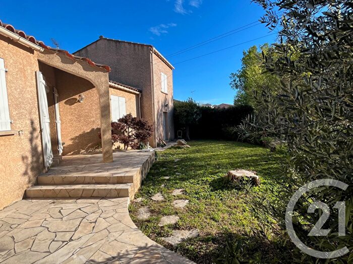 Maison à louer - Balaruc-le-Vieux - 5 pièces - 4 chambres