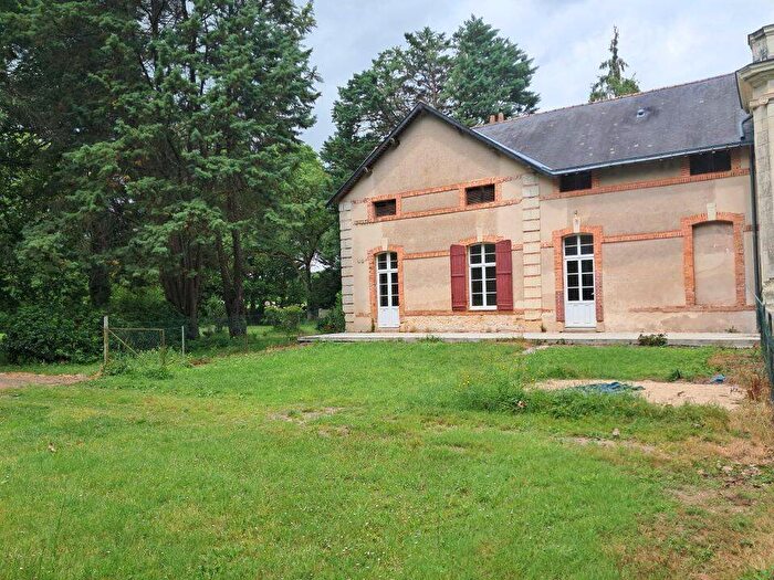 Cheffes - Maison 3 pièces à louer