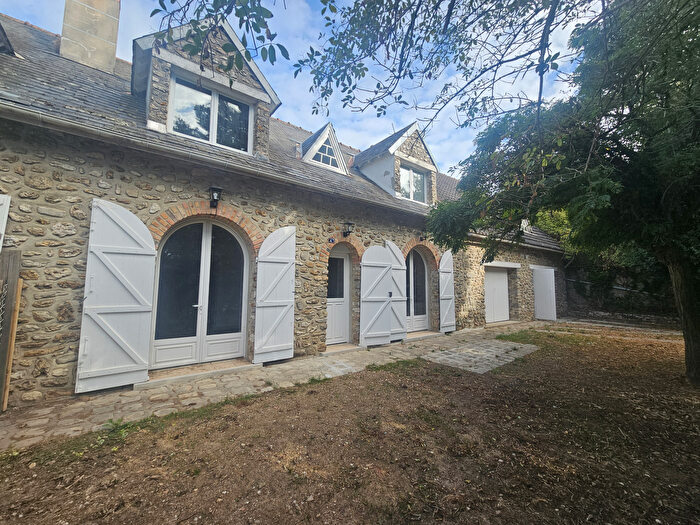 Roinville - Maison 6 pièces à louer