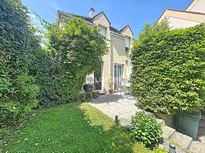 Maison 5 pièces à vendre à Noisy-le-Roi