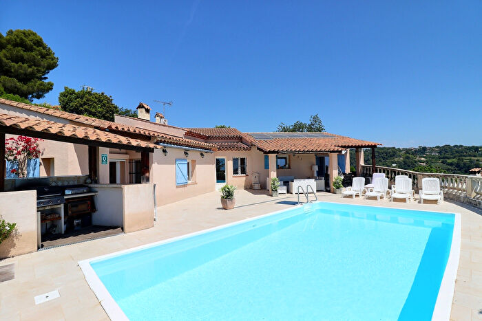 Maison 7 pièces à Vence, Sainte Elisabeth, Les Cayrons, Poutaouch, à vendre