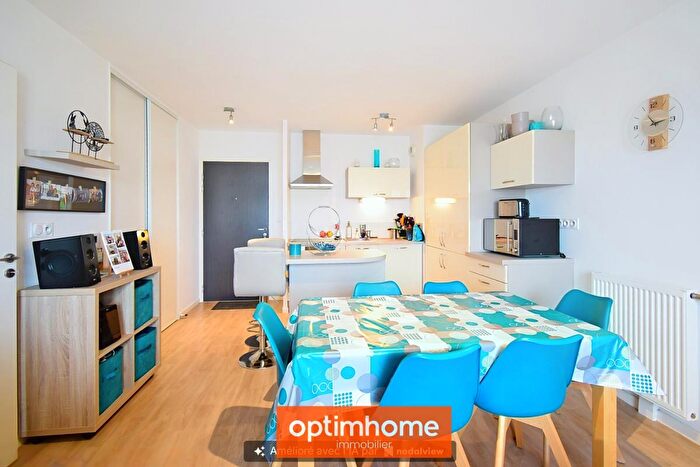 Appartement 2 pièces à Bourgbarré, à vendre