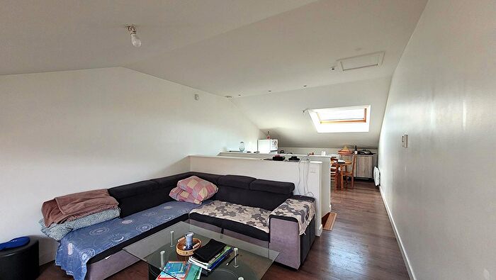 Appartement à vendre - La Chapelle-Saint-Mesmin - 2 pièces - 1 chambre