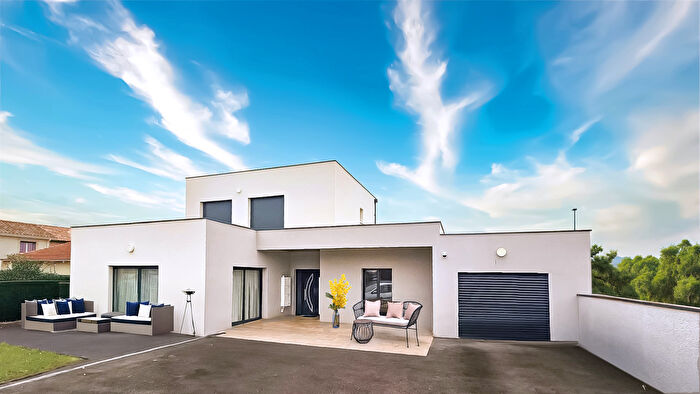 Maison à vendre - Saint-Rambert-dAlbon - 6 pièces - 4 chambres