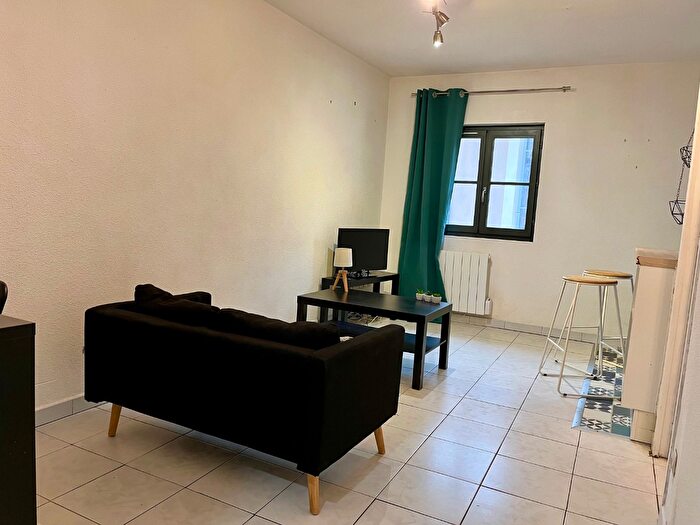 Appartement à vendre - Nîmes, Ecusson, Arènes - 2 pièces - 1 chambre