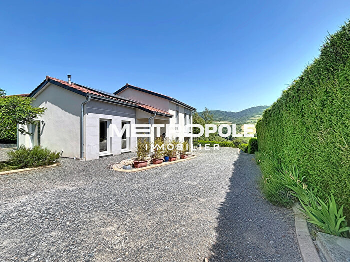 Maison 4 pièces à vendre à Saint-Didier-sur-Beaujeu