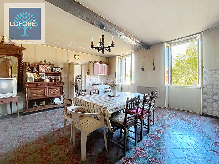 Maison à vendre - Saint-Caprais-de-Blaye - 4 pièces - 2 chambres