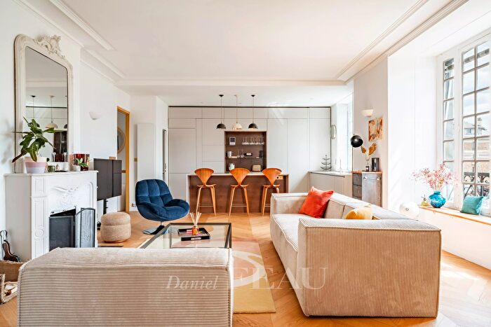 Appartement 6 pièces à vendre à Versailles, Notre Dame