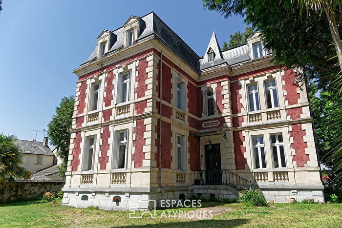 Maison à vendre - Lestelle-Bétharram - 8 pièces - 6 chambres
