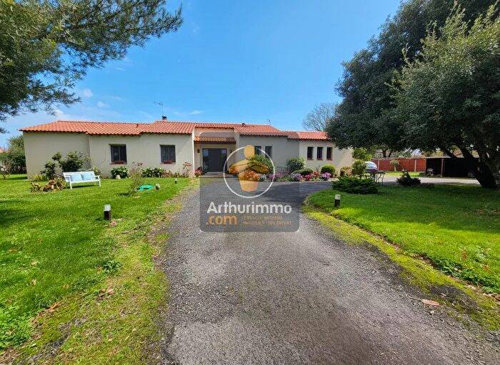 Maison à vendre - Machecoul - 5 pièces - 3 chambres