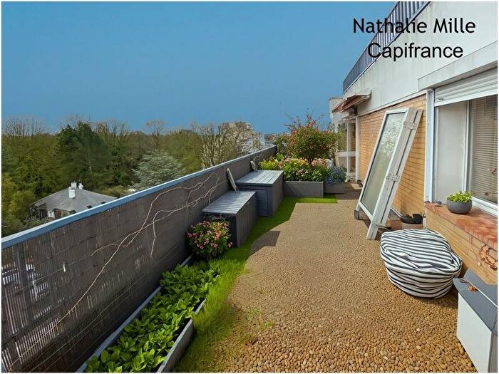 Appartement à louer - Saint Michel-Tertiales-Le Rôleur, Valenciennes - 3 pièces - 1 chambre