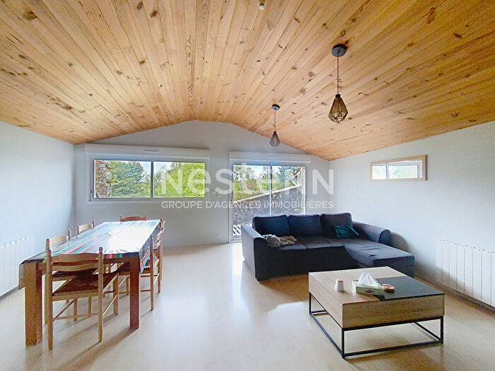 Maison à vendre - Moutiers-sur-le-Lay - 6 pièces - 4 chambres