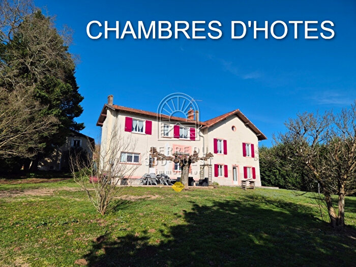 Maison 10 pièces à vendre - Montsoué