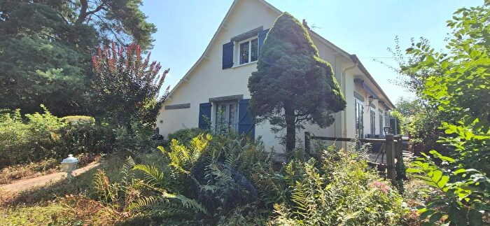 Maison 8 pièces à vendre à Perrou