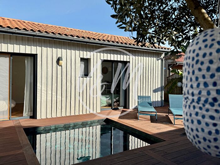 Maison à vendre - Arès - 5 pièces - 4 chambres