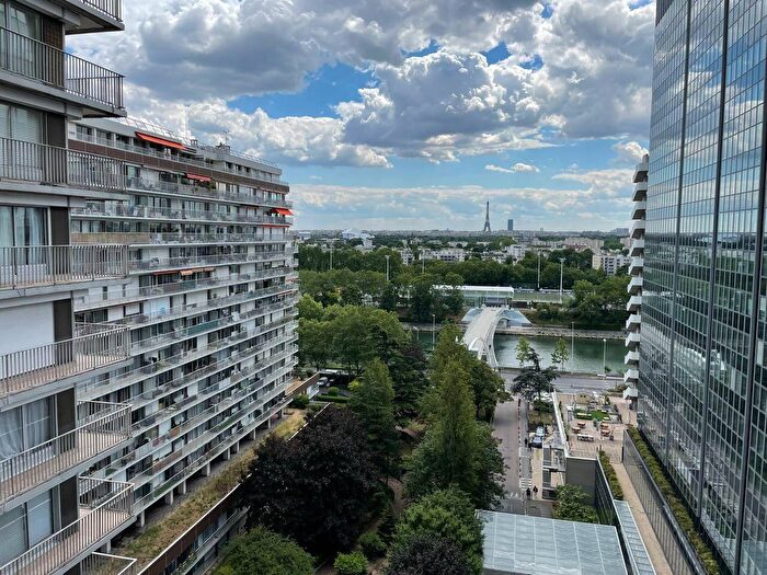 Appartement à louer - Puteaux - 3 pièces - 2 chambres