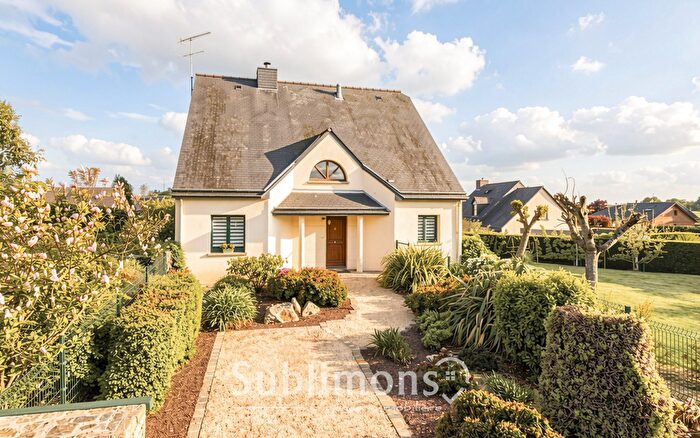 Maison à vendre - La Noë-Blanche - 6 pièces - 5 chambres