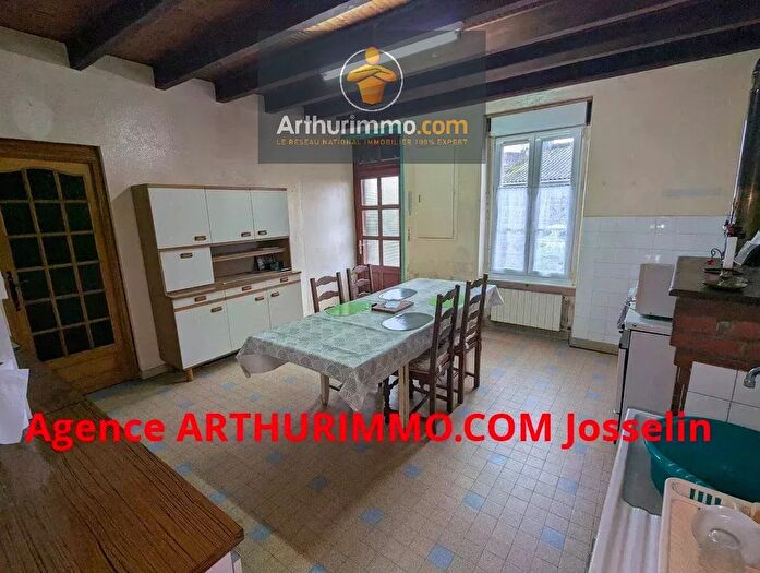 Maison à vendre - La Grée-Saint-Laurent - 5 pièces - 4 chambres