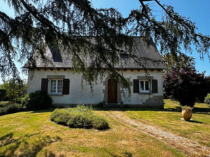 Maison à vendre - Pluduno - 6 pièces - 4 chambres