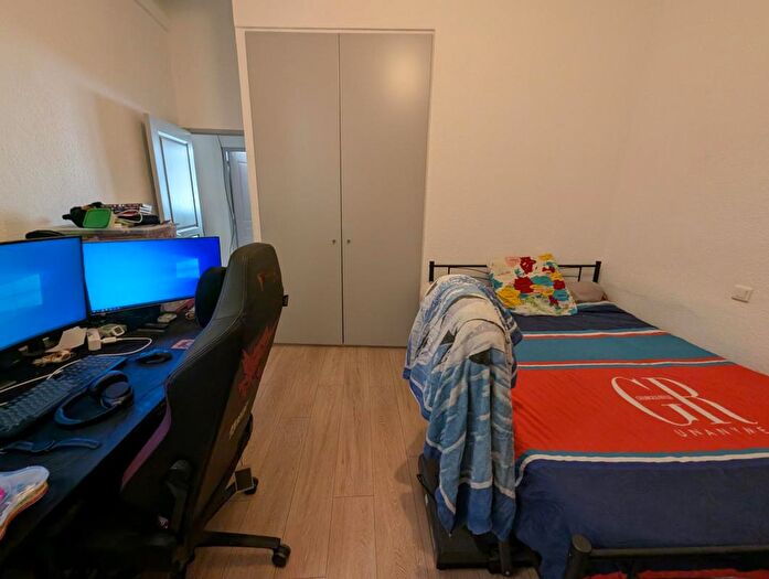 Nîmes, Ecusson, Arènes - Appartement 3 pièces à louer