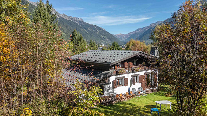 Maison à vendre - Chamonix-Mont-Blanc, Barrats, Cry, Molliasses, Favrands - 4 pièces - 2 chambres