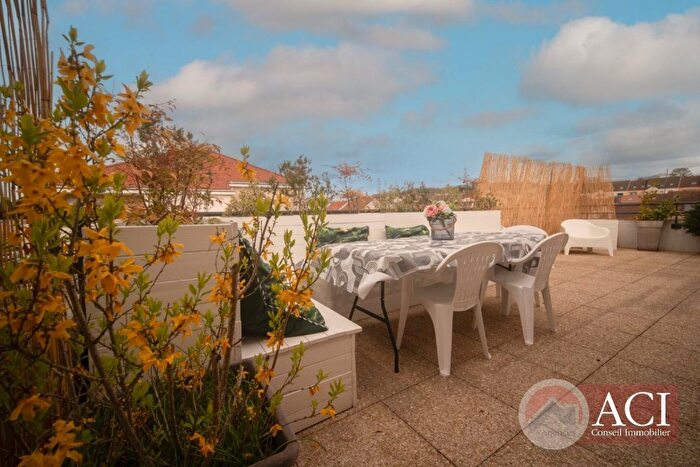 Appartement à vendre - Montmagny - 5 pièces - 4 chambres