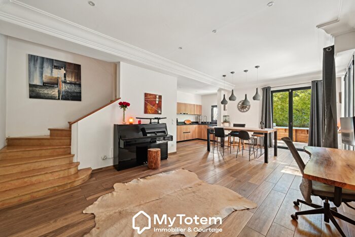 Cannes, Prado, République : Maison 6 pièces à vendre