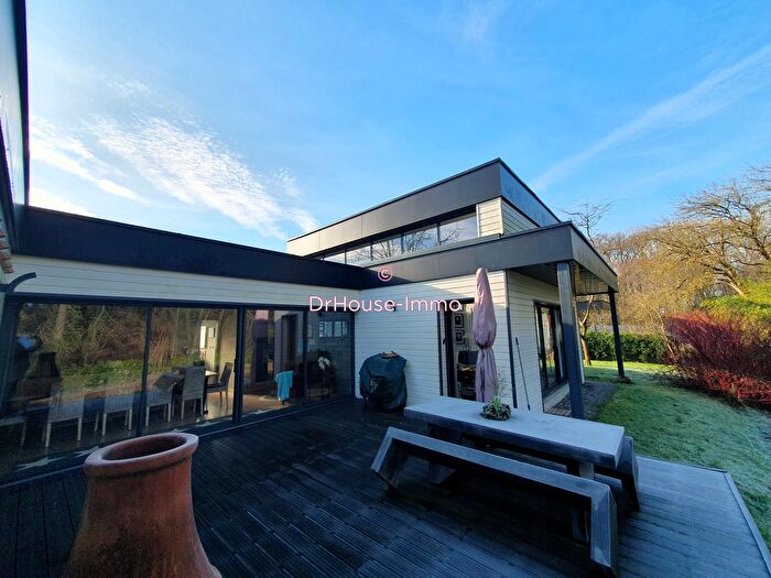 Maison à vendre - Saint-Pierre-de-Plesguen - 6 pièces - 4 chambres