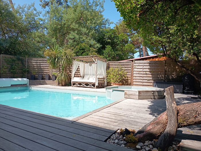 Maison 6 pièces à La Teste-de-Buch, Pyla sur Mer, à vendre