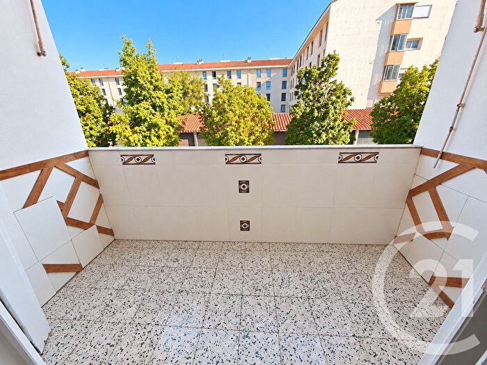 Appartement 3 pièces à Perpignan, Les Remparts, à louer