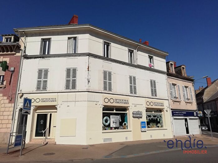 Appartement à vendre - Sancoins - 7 pièces - 5 chambres