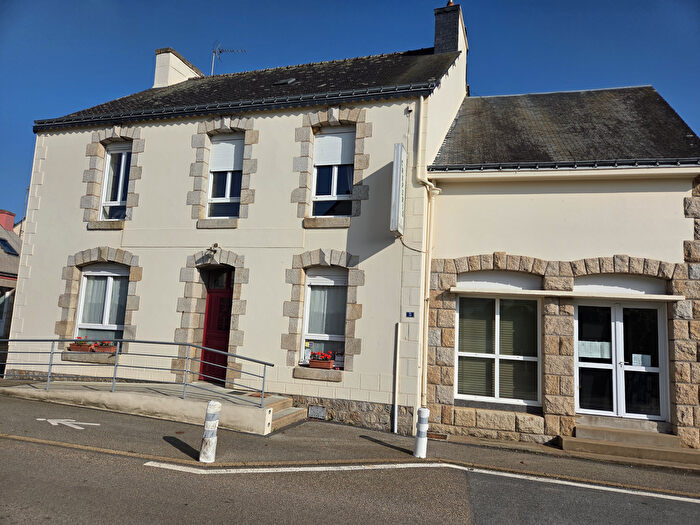 Maison à vendre - Neulliac - 12 pièces - 6 chambres