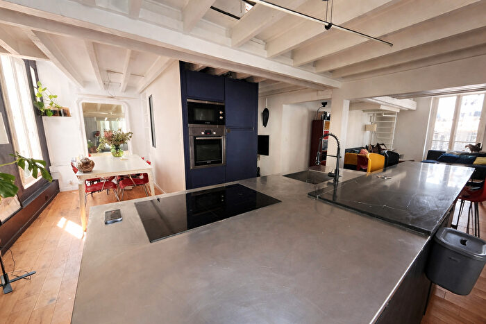 Appartement 4 pièces à Paris 6ème, Saint-Placide, à vendre