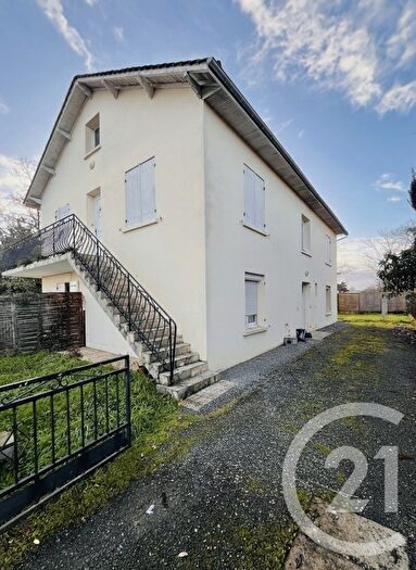 Maison à louer - Bergerac, La Madeleine, Naillac, Cavaille, Aéroport - 4 pièces - 3 chambres