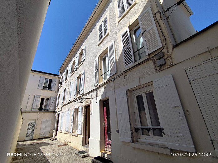 Appartement à vendre - Pontoise, Saint-Jean, Les Patis - 1 pièce