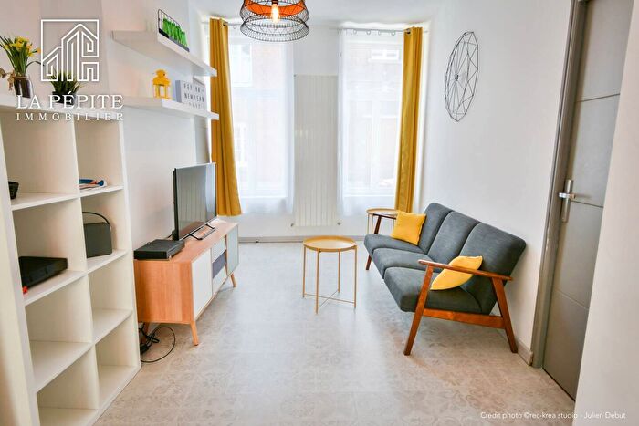 Valenciennes - Maison 5 pièces à louer