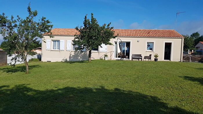 Maison 5 pièces à louer - Montournais