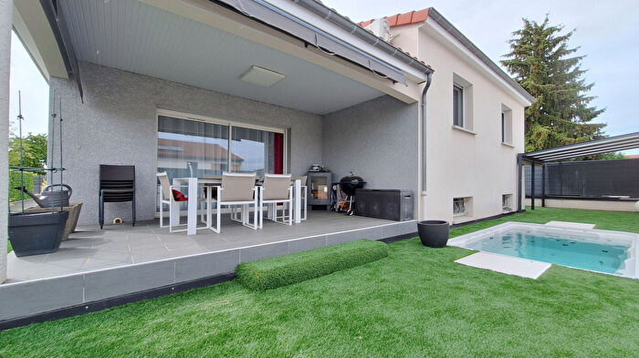 Maison 6 pièces à Pont-du-Château, à vendre