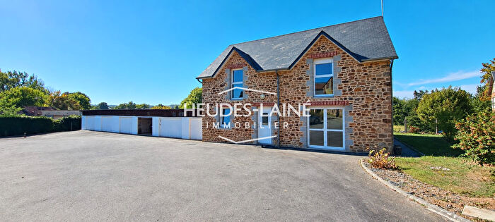 Maison 4 pièces à vendre - Saint-Hilaire-du-Harcouët