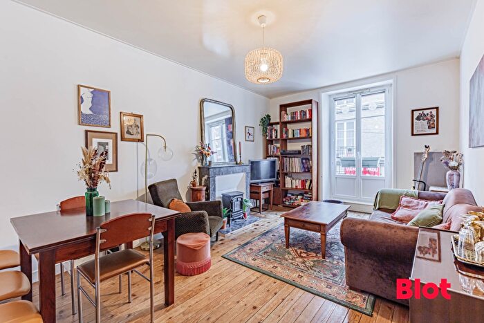 Appartement à vendre - Nantes, Saint-Clément, Jardin des plantes, Caserne Lamoricière - 2 pièces - 1 chambre