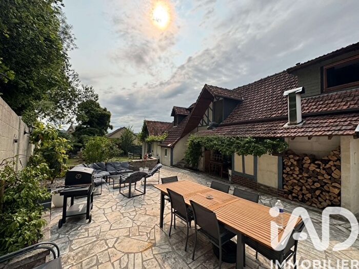 Mesnières-en-Bray - Maison 5 pièces à vendre