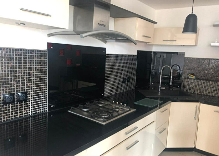 Rodez, Pont Vieil : Appartement 3 pièces à louer