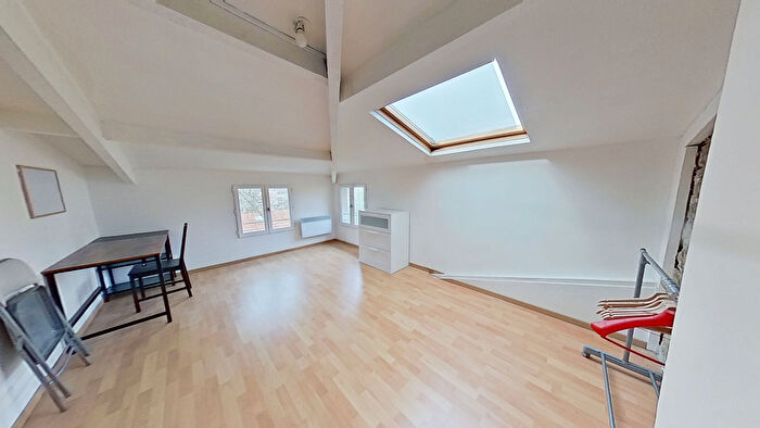 Appartement à louer - Nanterre, Centre-ville - 4 pièces - 3 chambres