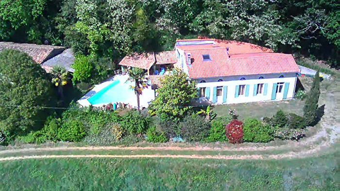 Maison 9 pièces à vendre - Samonac