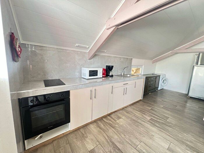 Sainte-Anne - Appartement 3 pièces à louer