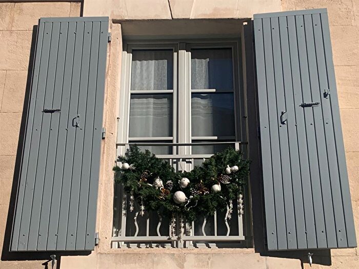 Maison à vendre - Châteaurenard - 4 pièces - 2 chambres