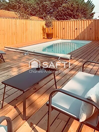 Maison à vendre - Arès - 4 pièces - 3 chambres